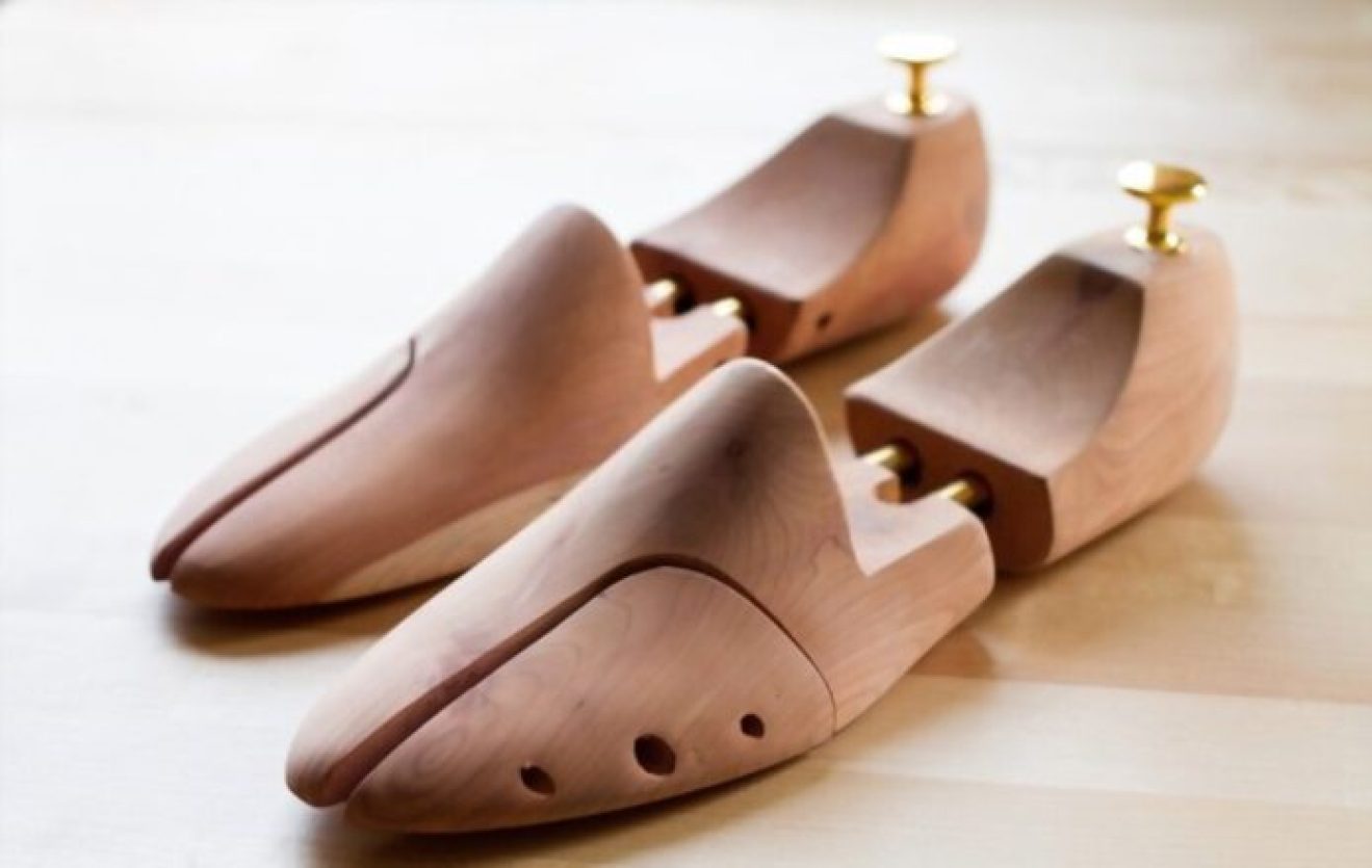 10 Best Shoe Trees Cedar Wooden Plastic - The Shoe Box NYC