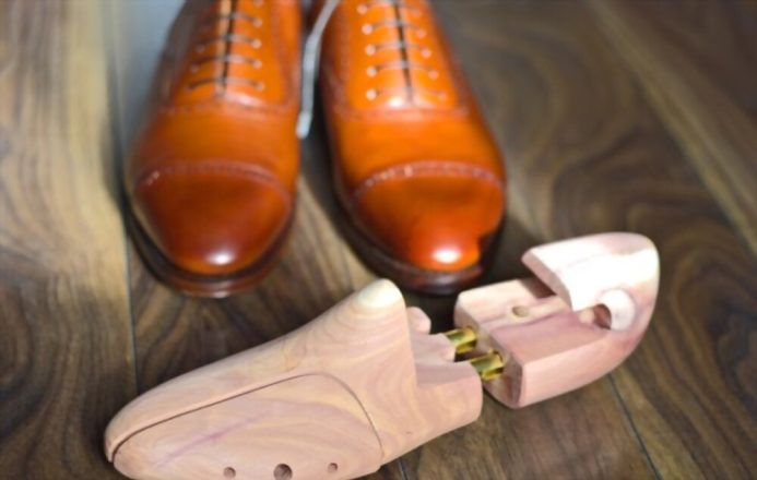 10 Best Shoe Trees Cedar Wooden Plastic - The Shoe Box