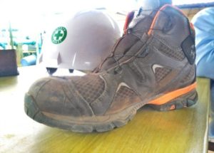 Moc Toe Vs Plain Toe Work Boots: Which One Is Better for You? - The ...