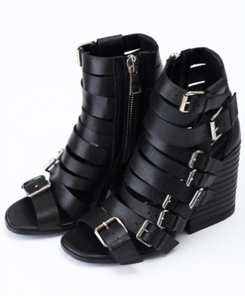 Ultimate Guideline To Wear Open Toe Shoes - The Shoe Box NYC