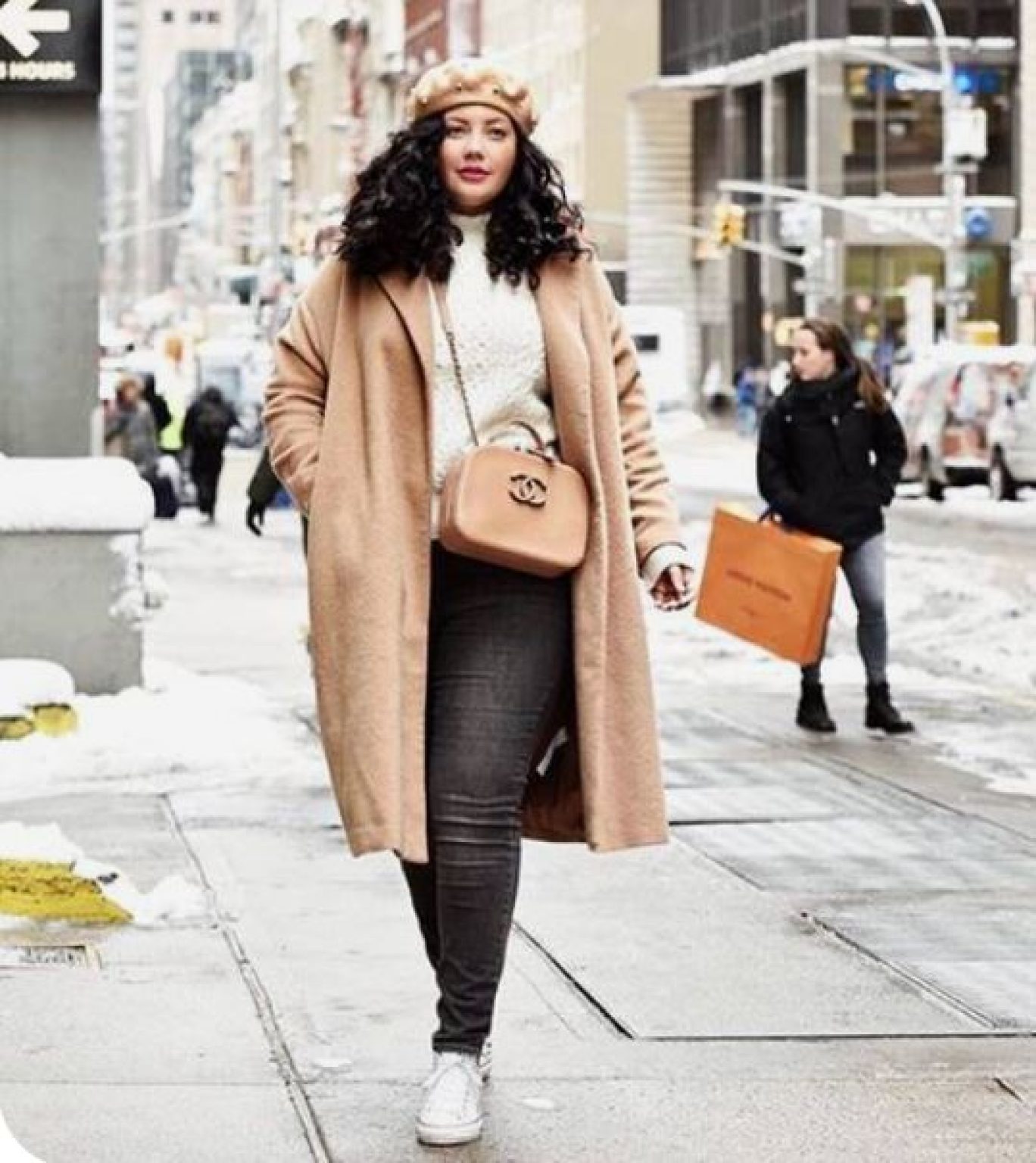 Pear Body Shape: The Ultimate Guide - The Shoe Box NYC