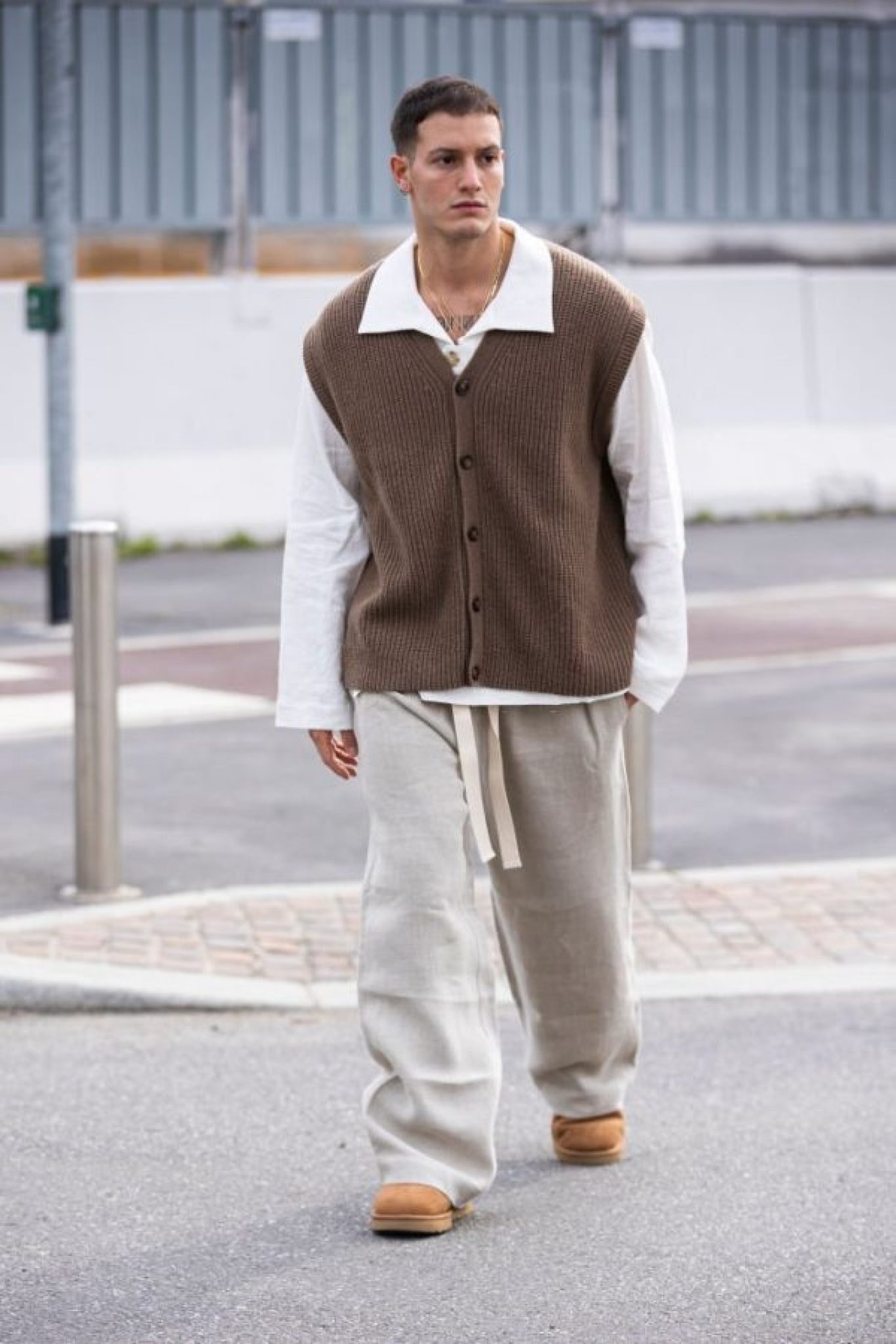 25 Ideas To Wear With Ugg Boots 2022 - The Shoe Box NYC