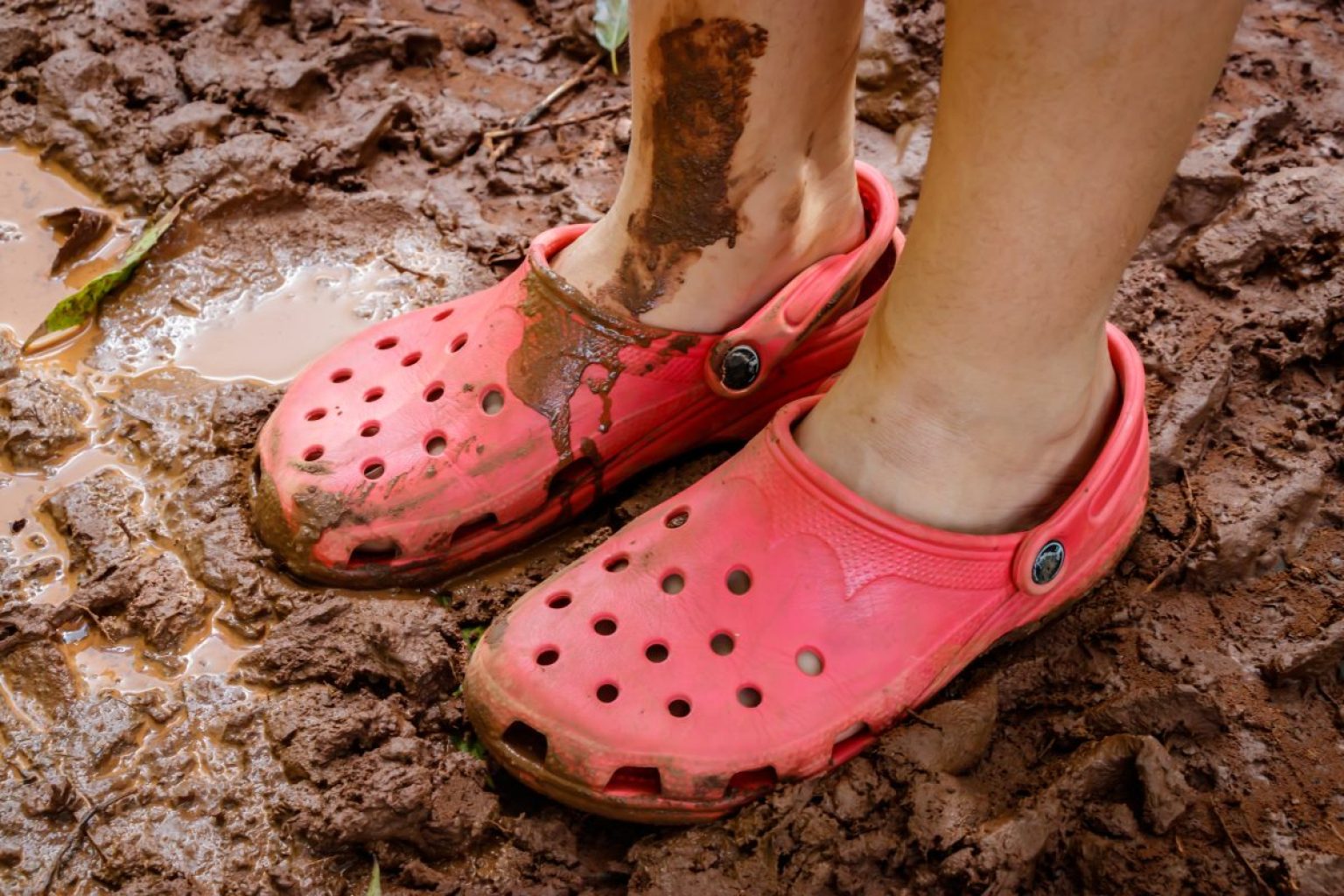 Top 10 Reasons Hospital Staff Wear Crocs - The Shoe Box NYC