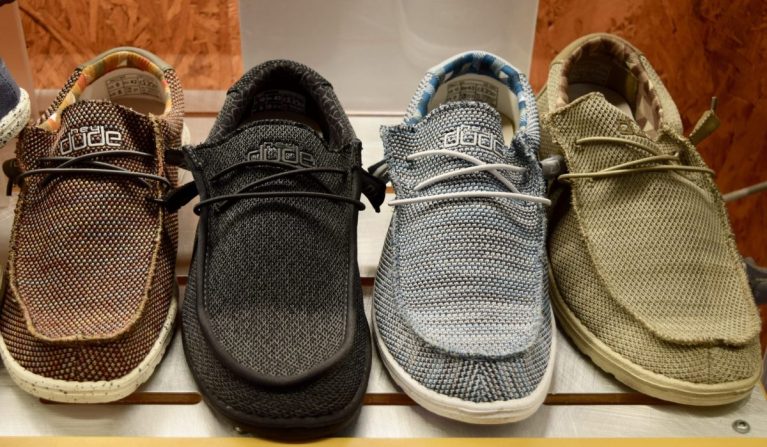 Hey Dude Shoe Size Chart: How Comfortable Are Hey Dude Shoes? - The ...