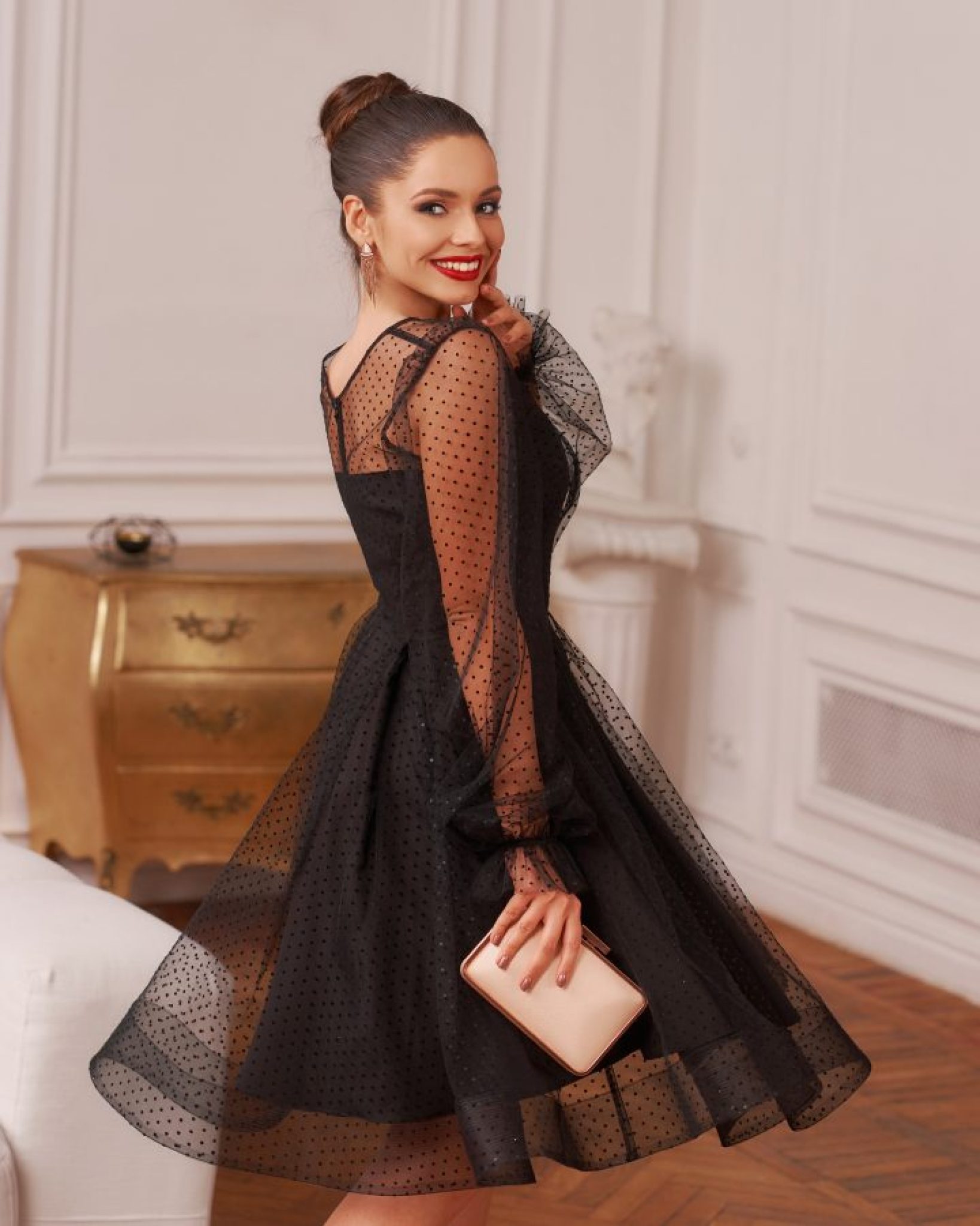 How to Wear Black Cocktail Dress: An Ultimate Guide - The Shoe Box NYC