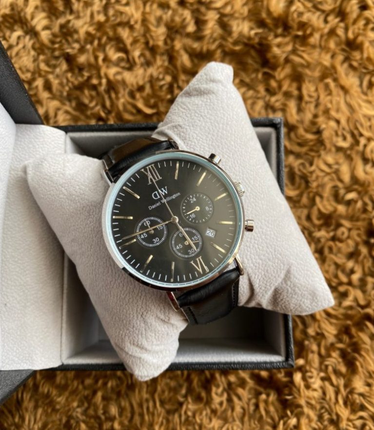 Daniel Wellington Watches: What You Should Know Before Paying for It ...