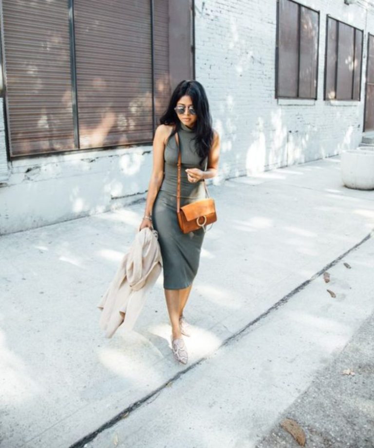 30 Simple Outfits Of How To Wear Mules - The Shoe Box NYC