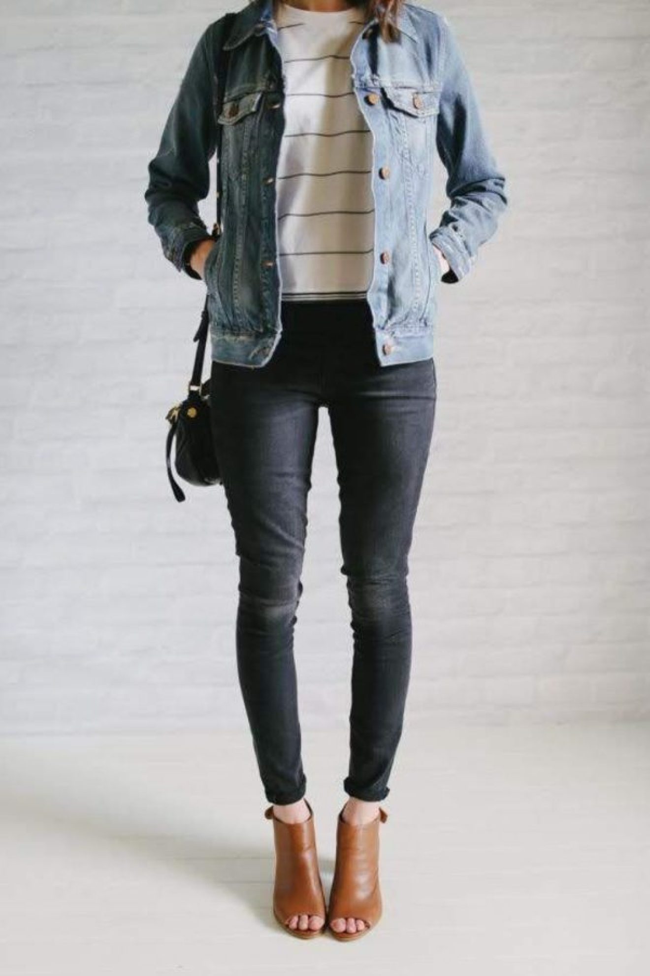 30 Simple Outfits Of How To Wear Mules - The Shoe Box NYC