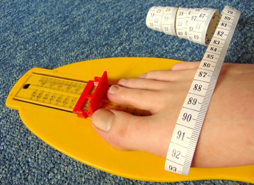 Foot Length To Shoe Size Chart: 5 Factors That Influence How a Shoe ...