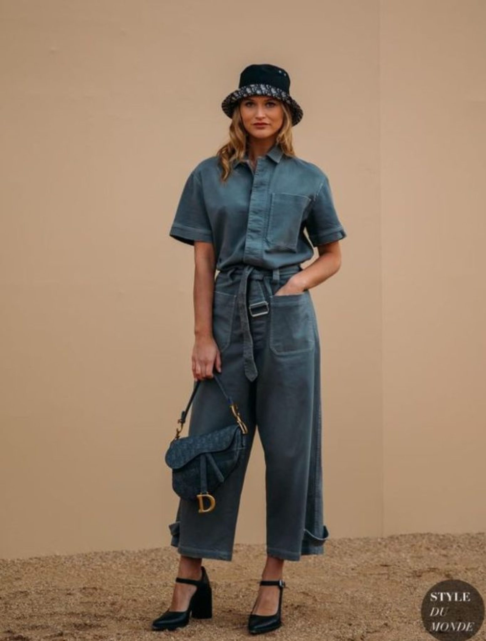 30 Different Kinds of Shoes To Wear With A Jumpsuit - The Shoe Box NYC