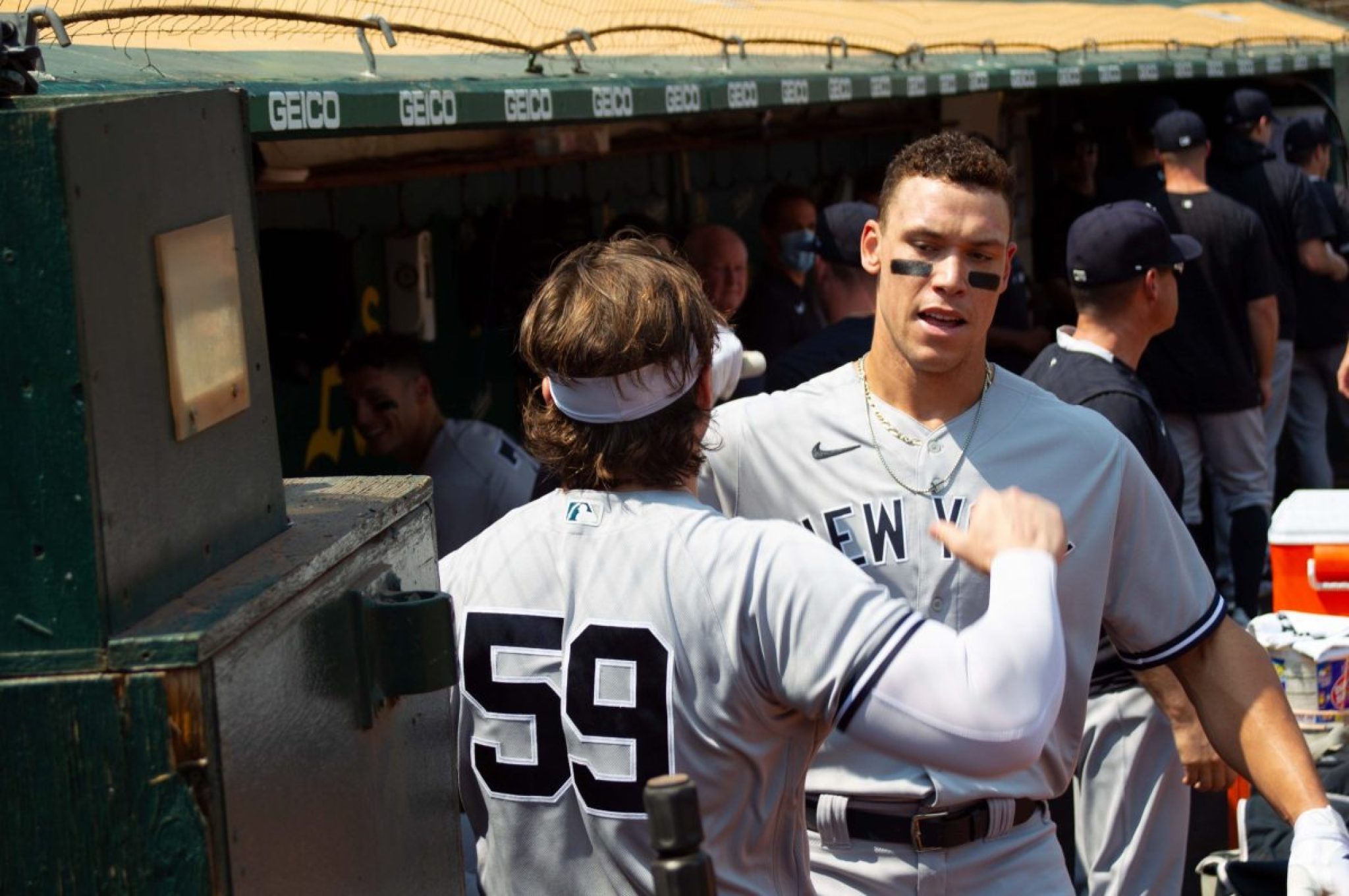 Aaron Judge Shoe Size: Difficulty of Aaron Judge when Buying Shoes ...