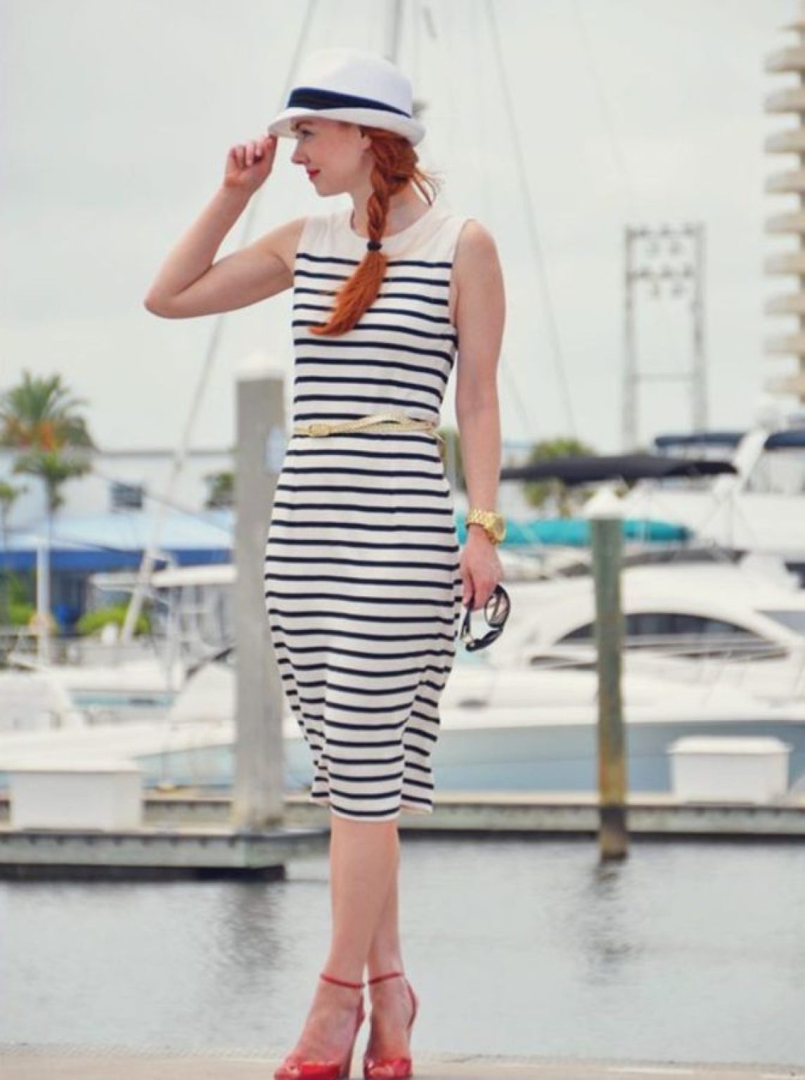 40 Outfits With Red Shoes For 2023 - The Shoe Box NYC