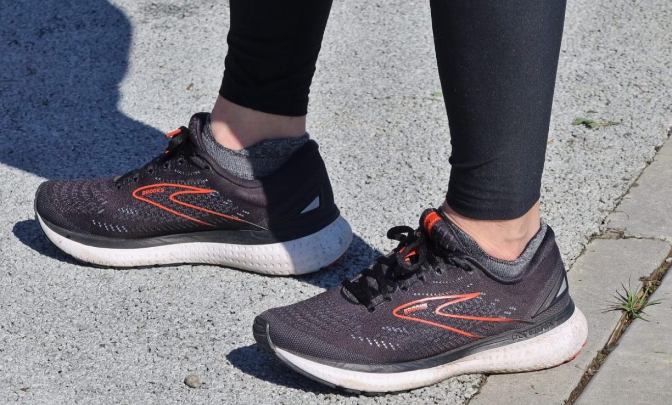 How To Choose Wide Running Shoes? - The Shoe Box NYC