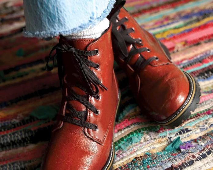 Top 16 Canadian Boot Brands - The Shoe Box NYC
